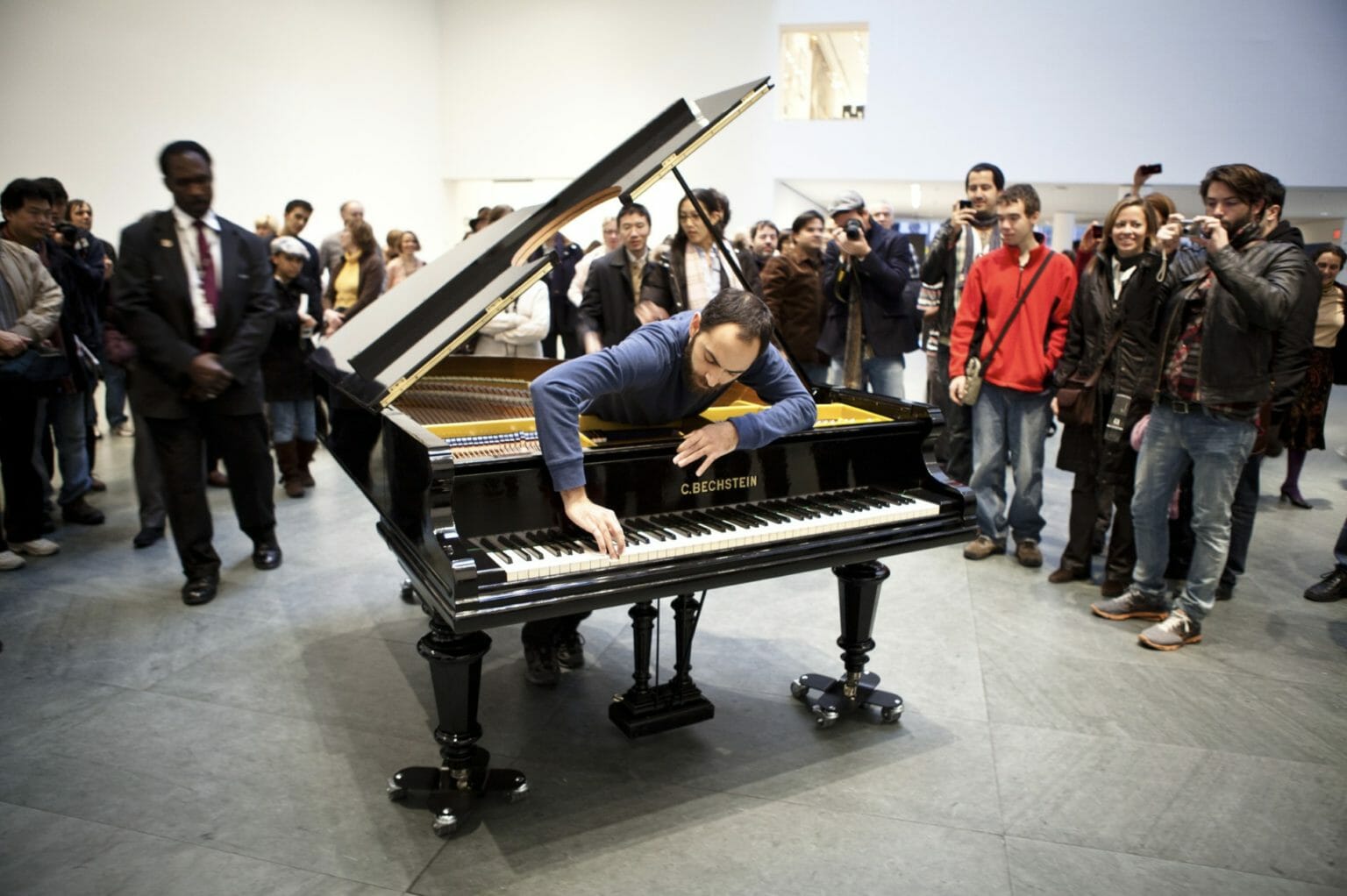 Top 30 Most Important Performance Artists (& Examples) — CAI