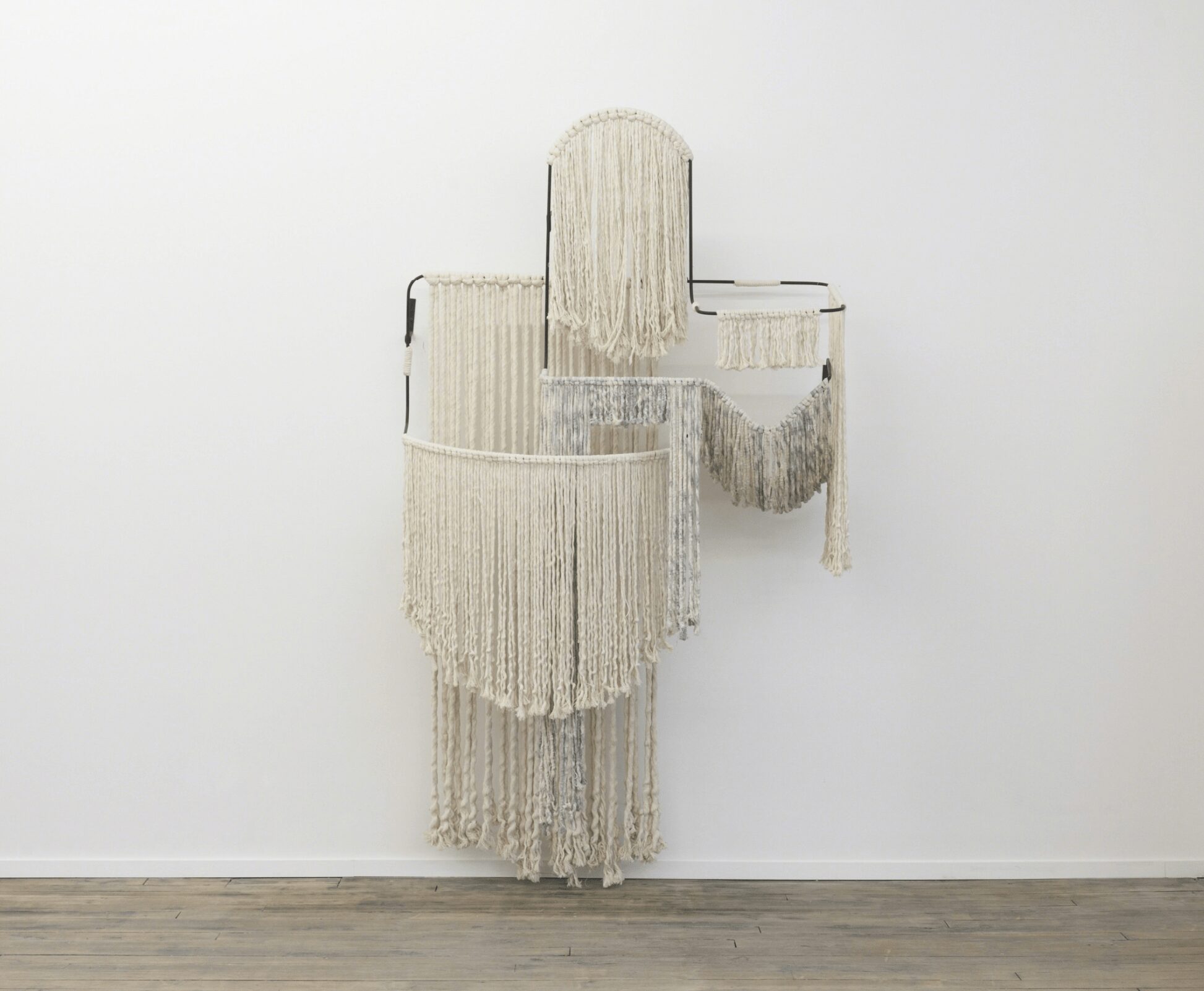 What is Textile Art? History, Pioneers & 10 Leading Artists — CAI